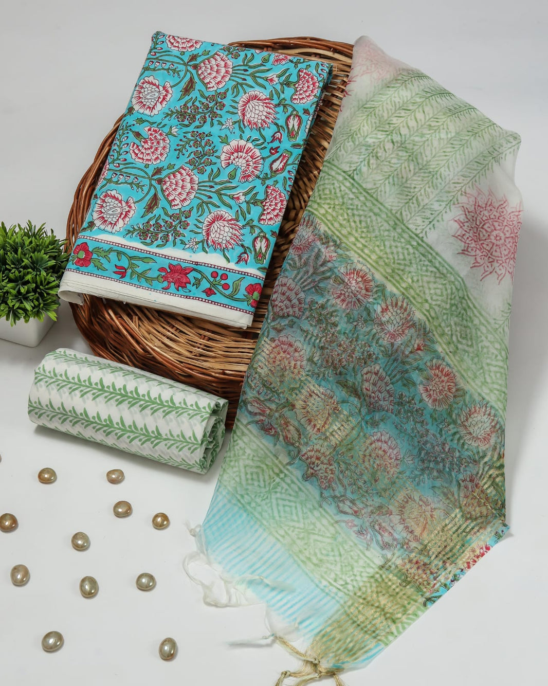 Buy Cotton Suits | Cotton Suits for Women Online in India – thecotlin